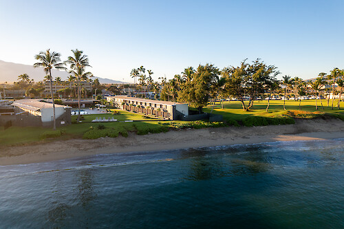 Maui Seaside Hotel Photos | Rooms & Amenities Gallery